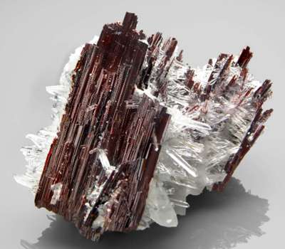 Hübnerite: Properties and Occurrences - Assignment Point